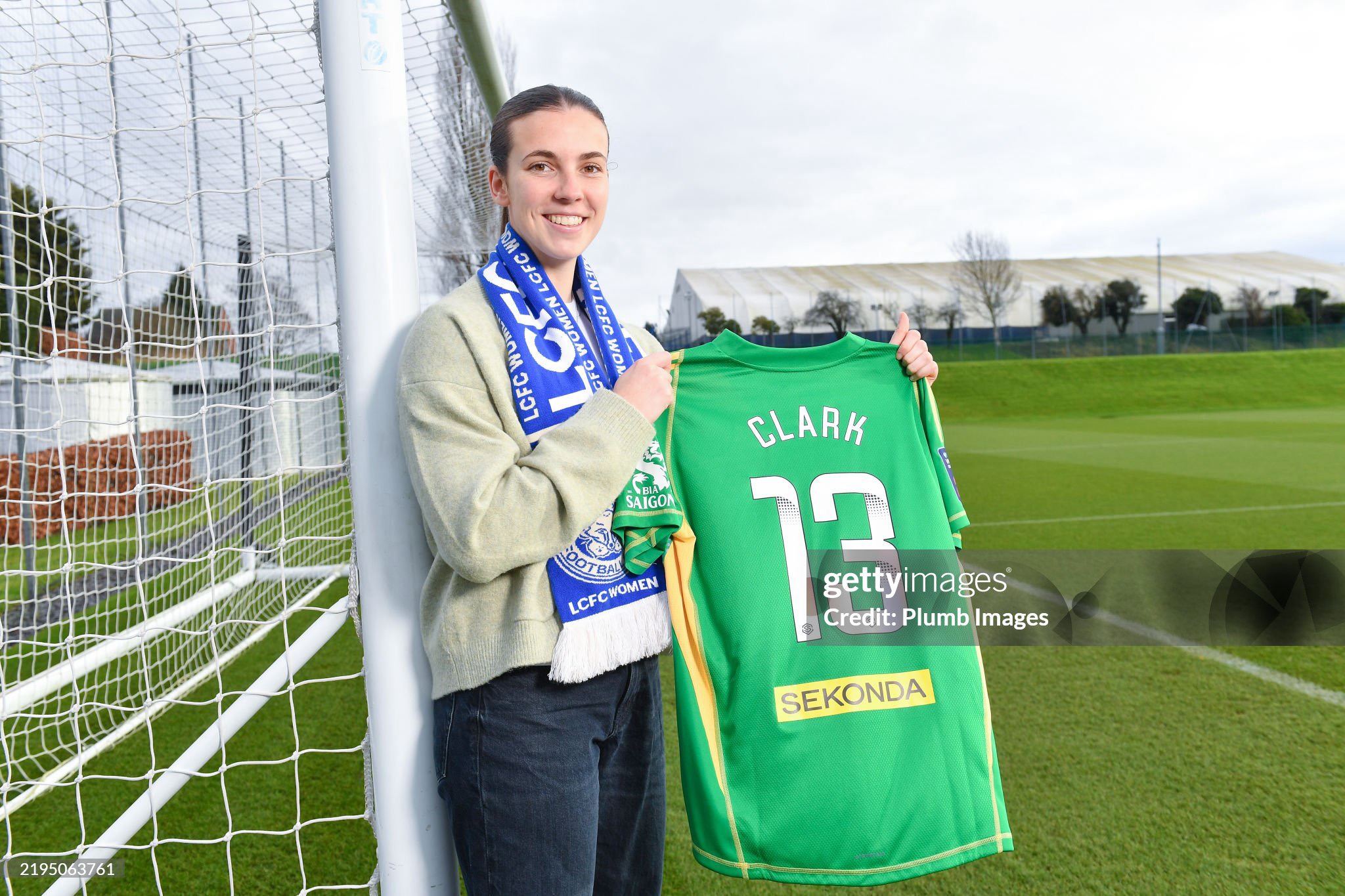 Leicester City secure signature of Wales international goalkeeper ...