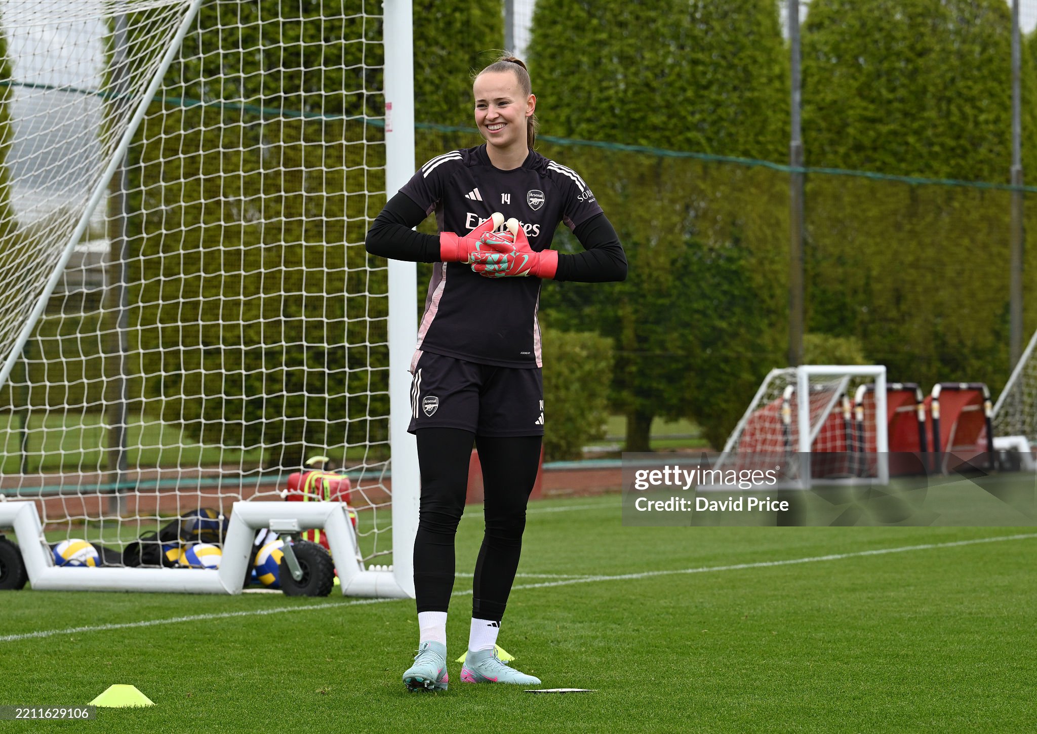 Gunners receive goalkeeper boost for Champions League semi final - The ...